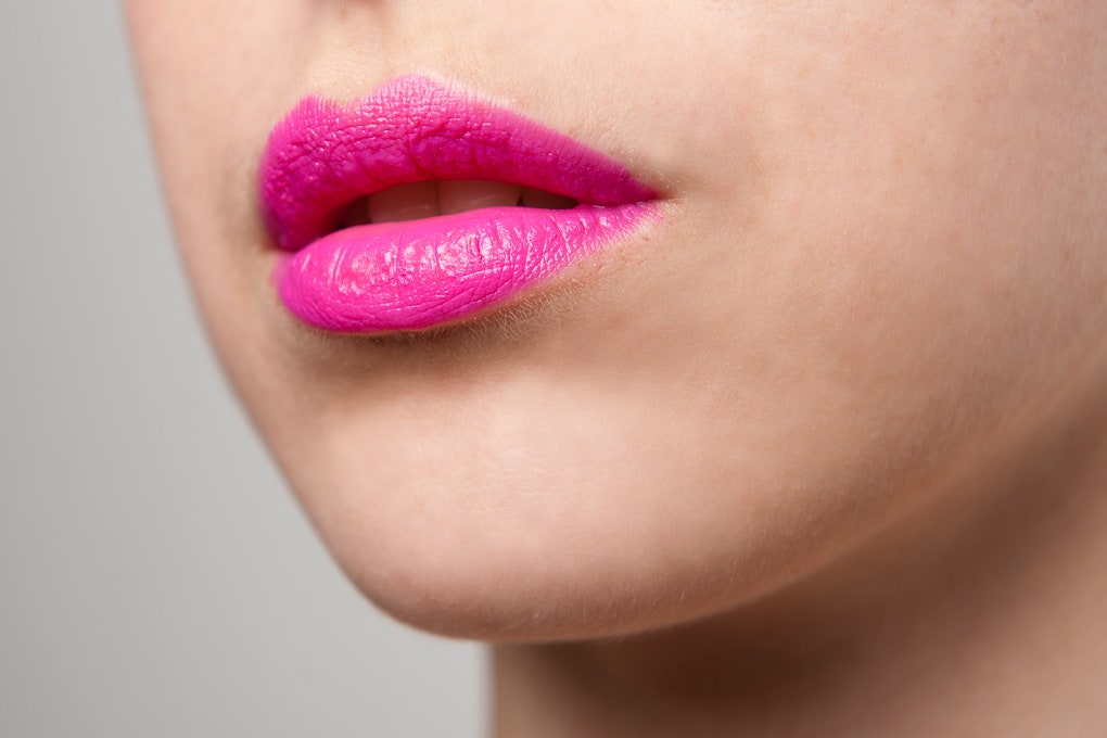Descubre los secretos del maquillaje para labios: colores intensos y ...